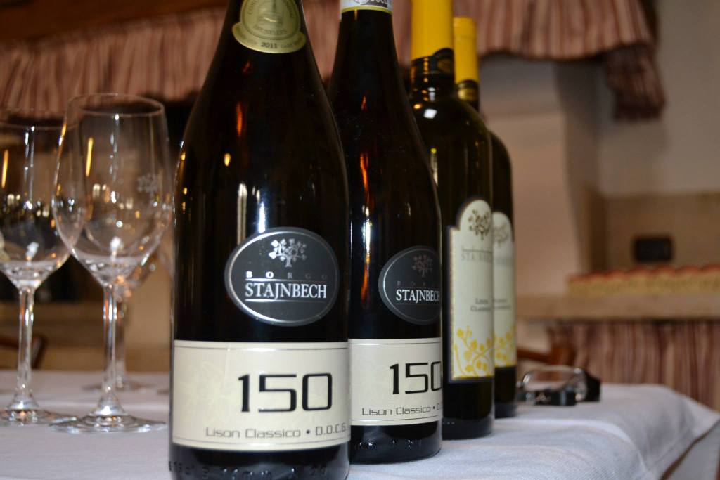 Storica verticale di Lison Classico Docg a Borgo Stajnbech - La Stanza ...